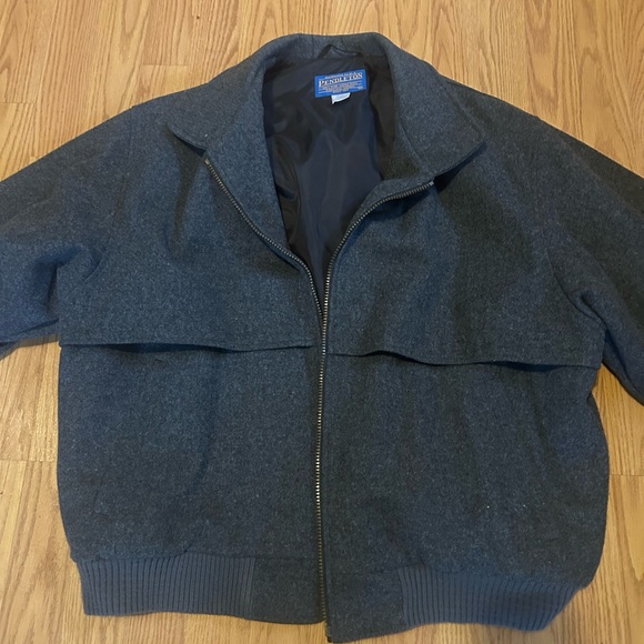Pendleton | Sweaters | Pendleton Dark Gray Zipup Mens Medium Wool ...